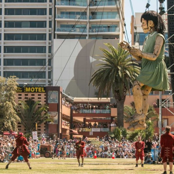 The Giants - Perth Festival 2015 | Stage Noise - Diana Simmonds