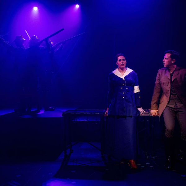 The Hello Girls Stage Noise Diana Simmonds